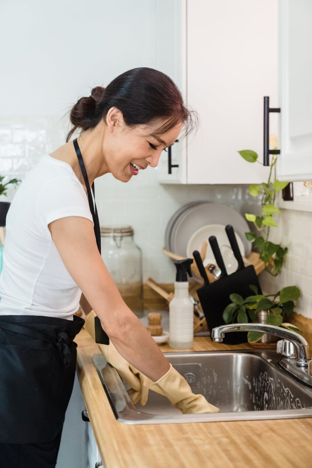 How To Clean The Kitchen | Creative Khadija Blog